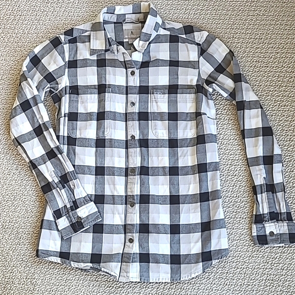 Royal Robbins | Shirts | Royal Robbins Plaid Flannel Long Sleeve | Poshmark